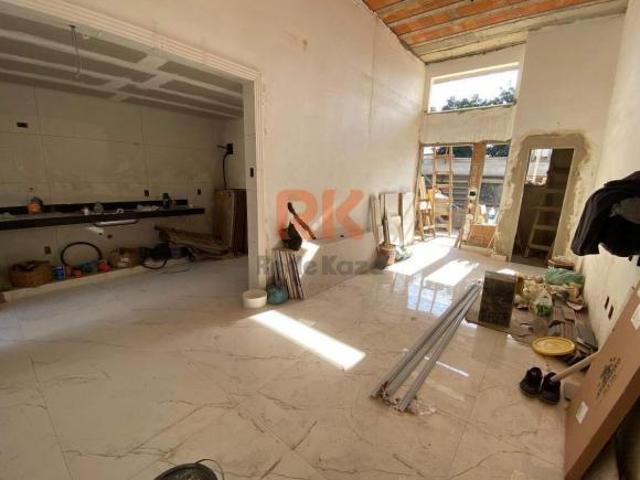 Casa à venda, 3 quartos, 1 suíte, 3 vagas, Copacabana Belo Horizonte/MG