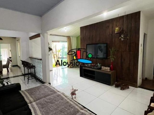 Casa à venda, 3 quartos, 1 suíte, 3 vagas, Iporanga Sete Lagoas/MG