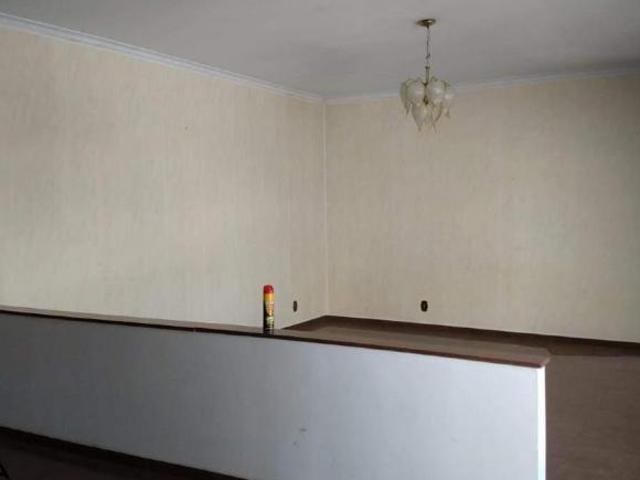 Casa Térrea à venda 3 quartos 1 suíte 3 vagas Jardim Santo André SP