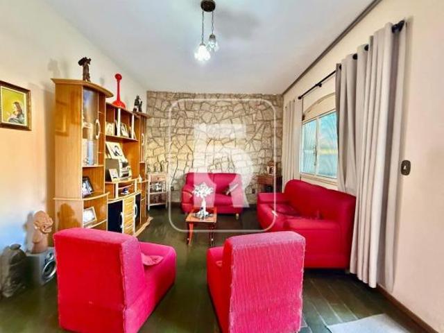 Casa à venda, 3 quartos, 1 suíte, 3 vagas, Queluz Conselheiro Lafaiete/MG