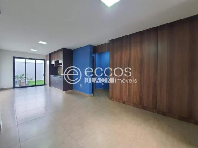 Casa à venda, 3 quartos, 1 suíte, 3 vagas, Quinta Alto Umuarama Uberlândia/MG