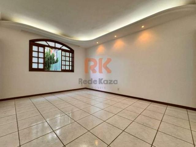 Casa à venda, 3 quartos, 1 suíte, 3 vagas, Santa Amélia Belo Horizonte/MG