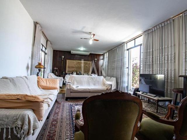 Casa à venda, 3 quartos, 1 suíte, 10 vagas, São Luiz Belo Horizonte/MG
