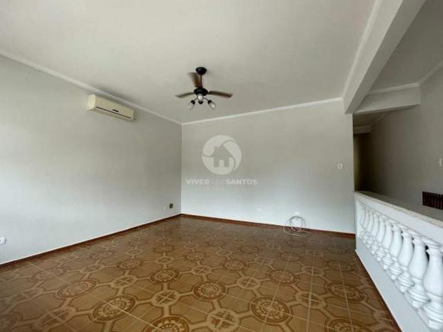 Casa à venda, 3 quartos, 1 suíte, 1 vaga, Encruzilhada Santos/SP