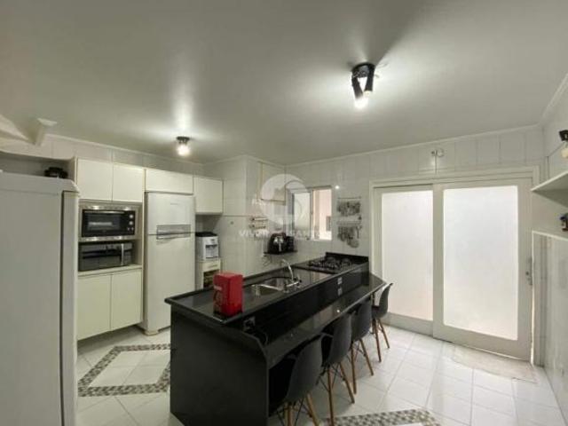 Casa à venda, 3 quartos, 1 suíte, 1 vaga, Gonzaga Santos/SP