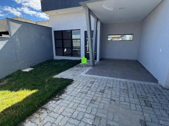 Casa à Venda 3 Quartos 1 Suíte