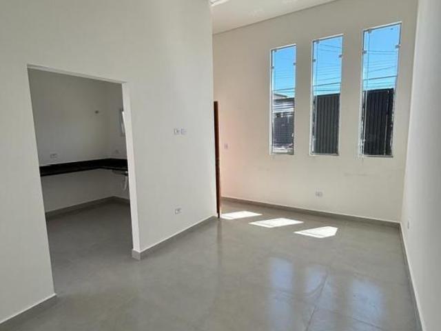 Casa à venda 3 Quartos, 1 Suite, 2 Vagas, 87.05M², Residencial Estoril, Taubaté SP