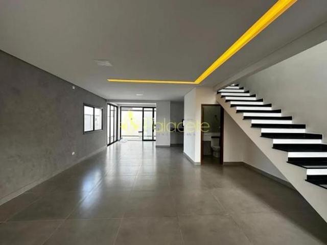 Casa à venda 3 Quartos, 1 Suite, 2 Vagas, 150M², Morada dos Nobres, Taubaté SP Recanto Tropical