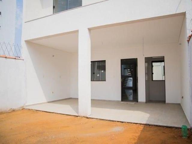 Casa à venda 3 Quartos, 1 Suite, 2 Vagas, 150M², Piracangaguá Chácara Flórida, Taubaté SP