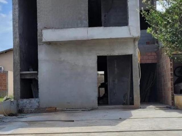 Casa à venda 3 Quartos, 1 Suite, 2 Vagas, 164M², Residencial Maricá, Pindamonhangaba SP | Condomín