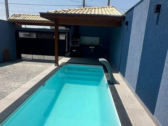 Casa à venda 3 Quartos, 1 Suite, 2 Vagas, 176M², Loteamento Residencial e Comercial Flamboyant, Pind
