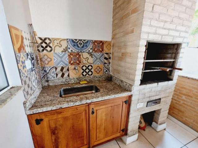 Casa à venda 3 Quartos, 1 Suite, 2 Vagas, 250M², Chácaras Reunidas Brasil, Taubaté SP | Condomínio