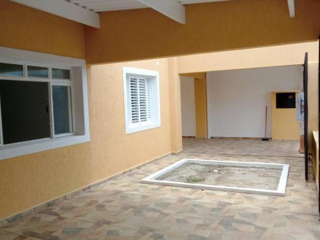 Casa à venda 3 Quartos, 1 Suite, 2 Vagas, 258M², Parque São Cristóvão, Taubaté SP