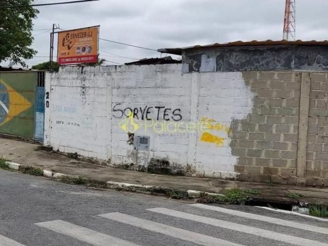 Casa à venda 3 Quartos, 1 Suite, 2 Vagas, 304M², Residencial Maricá, Pindamonhangaba SP