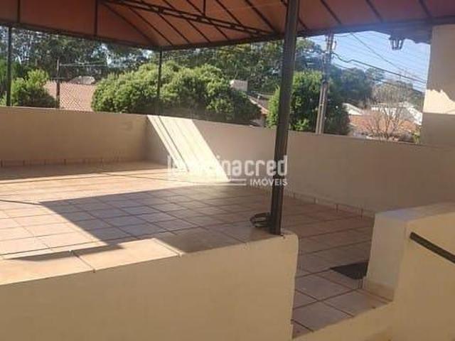 Casa à venda 3 Quartos, 1 Suite, 2 Vagas, 318M², Hedy, Londrina PR