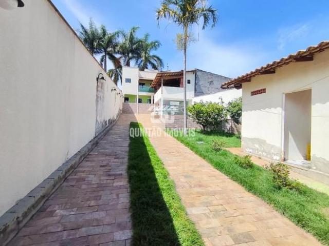 Casa à venda, 3 quartos, 1 suíte, 2 vagas, Vila Barroquinha Contagem/MG