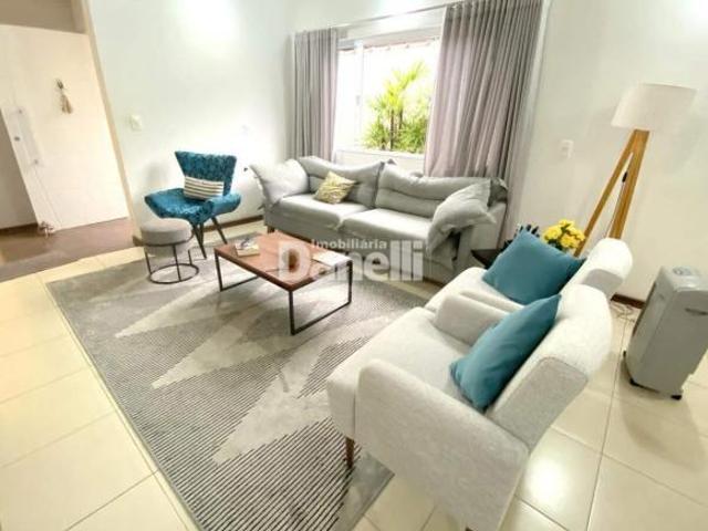 Casa à venda, 3 quartos, 1 suíte, 2 vagas, Campos Elíseos Taubaté/SP