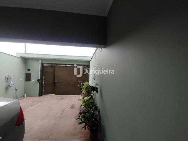 Casa à venda, 3 quartos, 1 suíte, 2 vagas, Centro Ártemis Piracicaba/SP