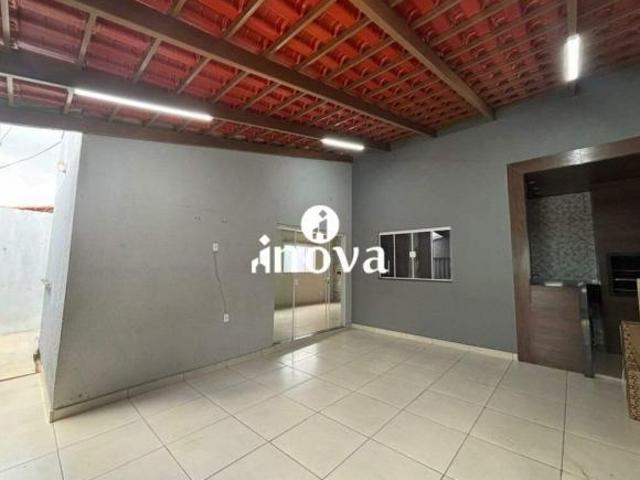 Casa à venda, 3 quartos, 1 suíte, 2 vagas, Copacabana, Jardim Uberaba/MG