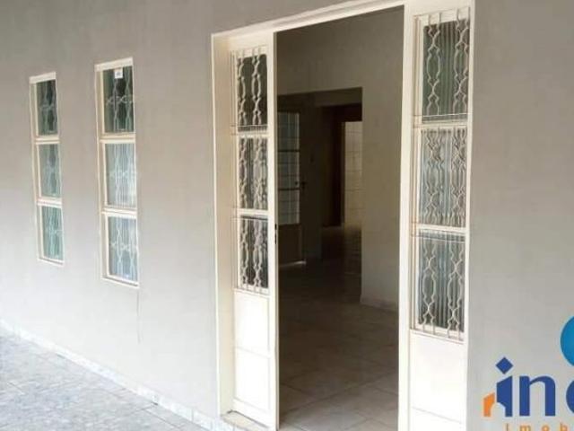 Casa à venda, 3 quartos, 1 suíte, 2 vagas, Elza Amuí Jardim Uberaba/MG