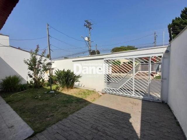 Casa à venda, 3 quartos, 1 suíte, 2 vagas, Independência Taubaté/SP