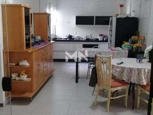 Casa à venda, 3 quartos, 1 suíte, 2 vagas, Jardim Celani Salto/SP