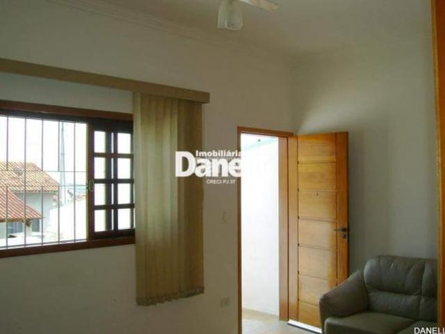 Casa à venda, 3 quartos, 1 suíte, 2 vagas, Jardim América Taubaté/SP