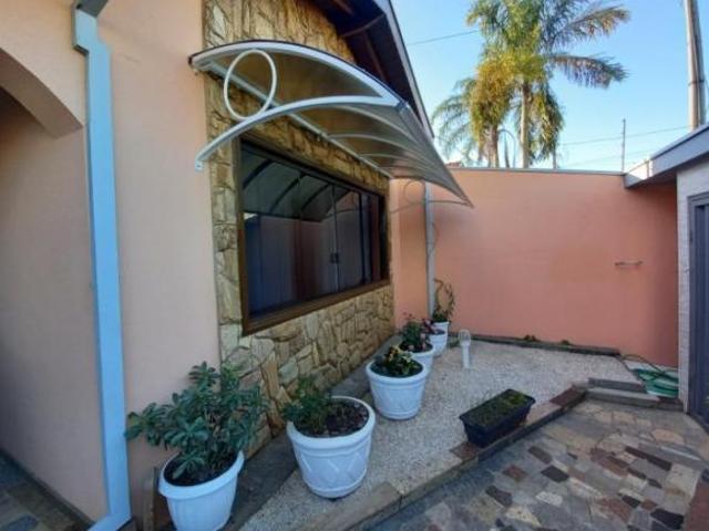 Casa à venda, 3 quartos, 1 suíte, 2 vagas, JARDIM OURO VERDE Limeira/SP