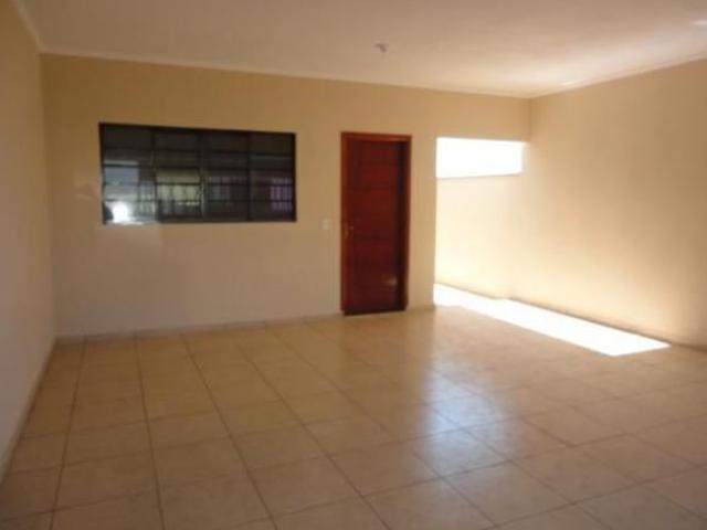 Casa à venda, 3 quartos, 1 suíte, 2 vagas, Jardim São Carlos Rio das Pedras/SP