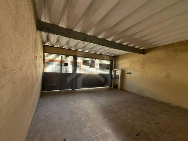 Casa à venda, 3 quartos, 1 suíte, 2 vagas, Jardim Rodolfo Pirani São Paulo/SP