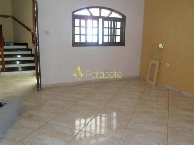 Casa à venda 3 Quartos, 1 Suite, 2 Vagas, Laerte Assunção, Pindamonhangaba SP