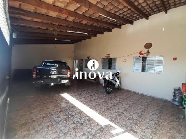 Casa à venda, 3 quartos, 1 suíte, 2 vagas, Monte Castelo, Residencial Uberaba/MG
