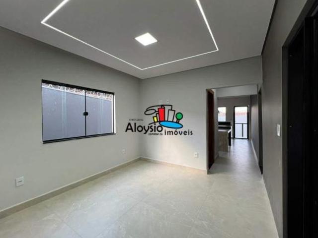 Casa à venda, 3 quartos, 1 suíte, 2 vagas, Nossa Senhora do Carmo Sete Lagoas/MG