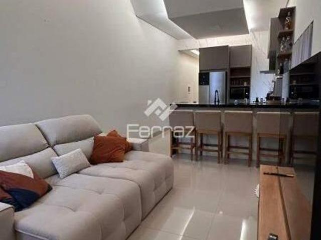 Casa à venda, 3 quartos, 1 suíte, 2 vagas, Novo Mundo Uberlândia/MG