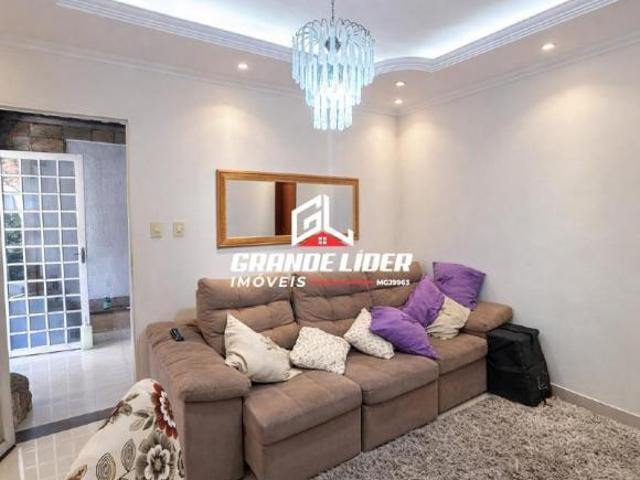 Casa à venda, 3 quartos, 1 suíte, 2 vagas, Novo Eldorado Contagem/MG