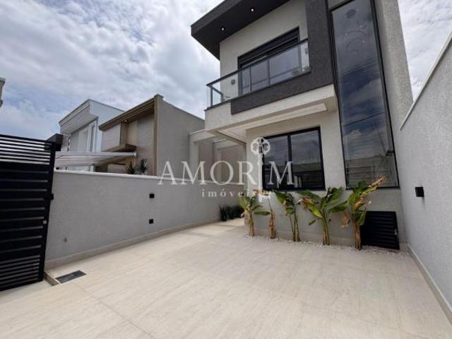 Casa a venda 3 quartos 1 suíte 2 vagas piscina Condomínio Villas do Jaguari Santana de Parnaiba