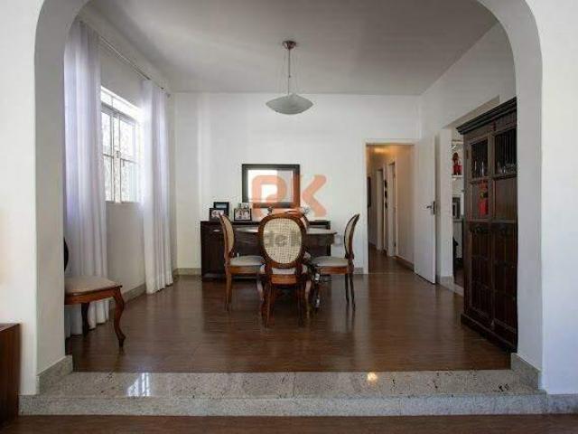 Casa à venda, 3 quartos, 1 suíte, 2 vagas, Santa Amélia Belo Horizonte/MG