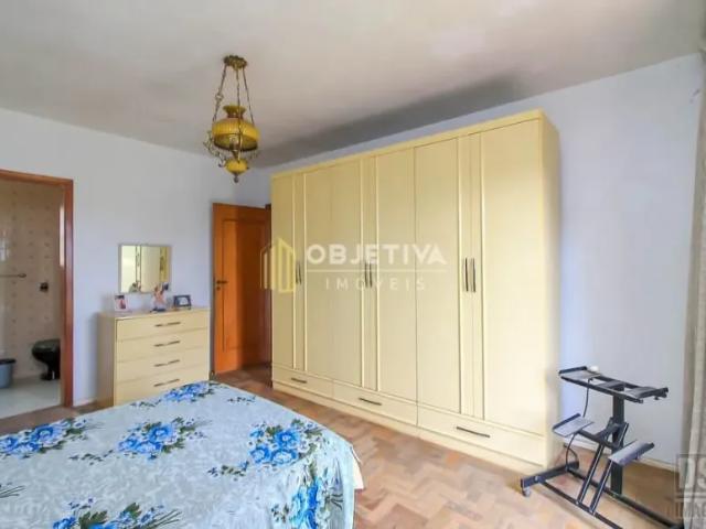 Casa à venda 3 Quartos 1 Suite 4 Vagas 299M² Glória Porto Alegre RS