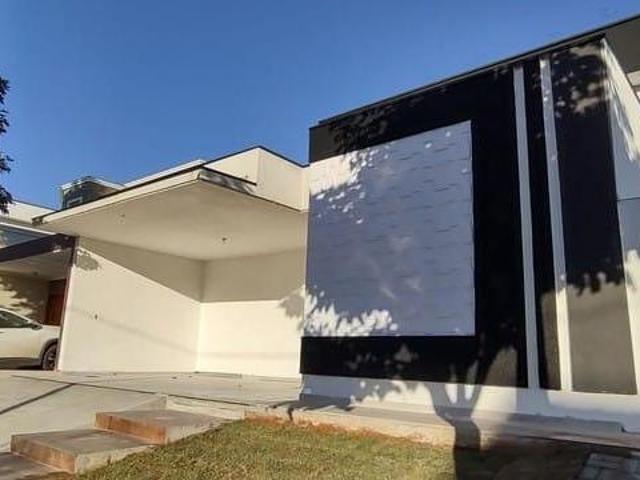 Casa à venda 3 Quartos, 1 Suite, 4 Vagas, 300M², Bairro do Grama, Caçapava SP | Condomínio Terras