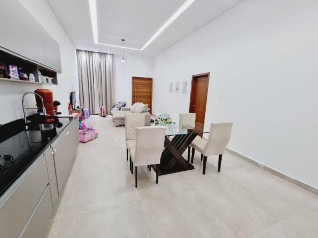 Casa à venda 3 Quartos, 1 Suite, 4 Vagas, 300M², Parque São Luís, Taubaté SP | Residencial Jatobá
