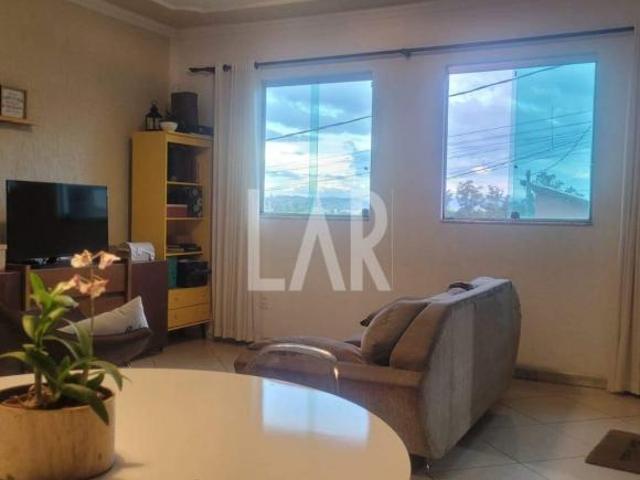 Casa à venda, 3 quartos, 1 suíte, 4 vagas, Trevo Belo Horizonte/MG