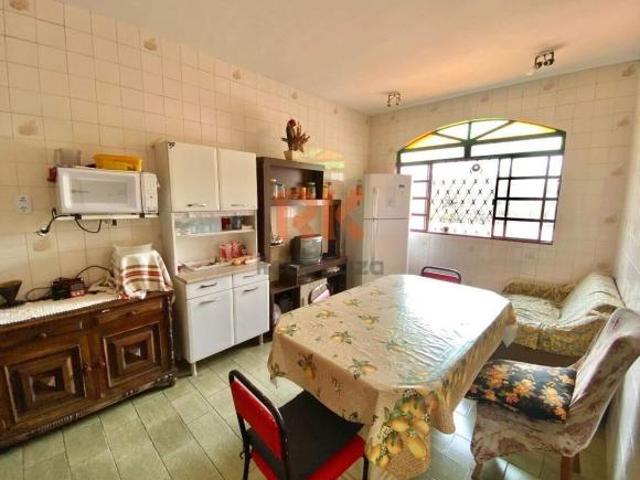 Casa à venda, 3 quartos, 1 suíte, 4 vagas, Itapoã Belo Horizonte/MG