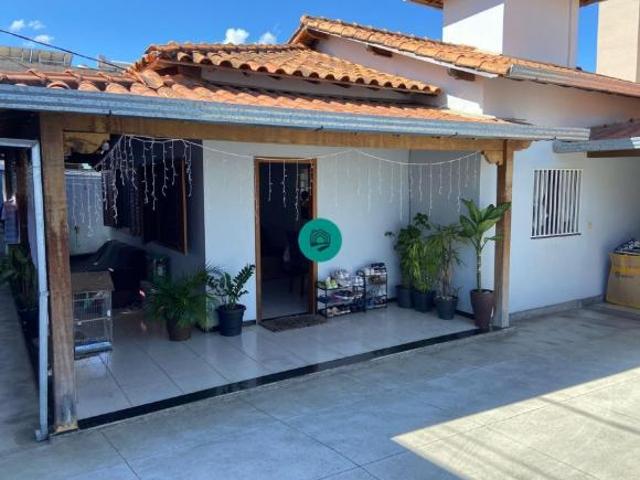Casa à venda, 3 quartos, 1 suíte, 4 vagas, Názia I Vespasiano/MG
