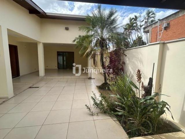 Casa à venda, 3 quartos, 1 suíte, 4 vagas, Parque Santa Cecília Piracicaba/SP