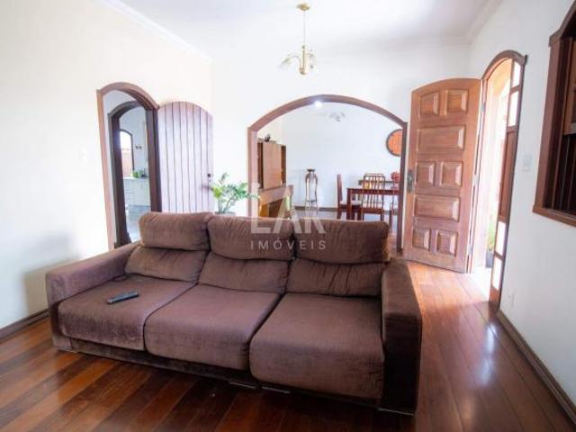Casa à venda, 3 quartos, 1 suíte, 4 vagas, Renascença Belo Horizonte/MG