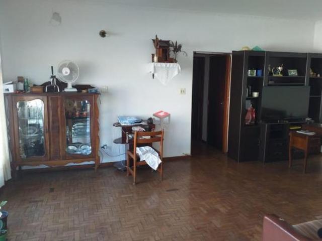 Casa Térrea à venda 3 quartos 1 suíte 4 vagas Santa Terezinha São Bernardo do Campo SP