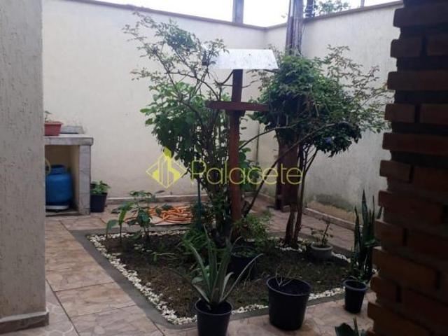 Casa à venda 3 Quartos, 1 Suite, 5 Vagas, 300M², Residencial Comercial Vila Verde, Pindamonhangaba