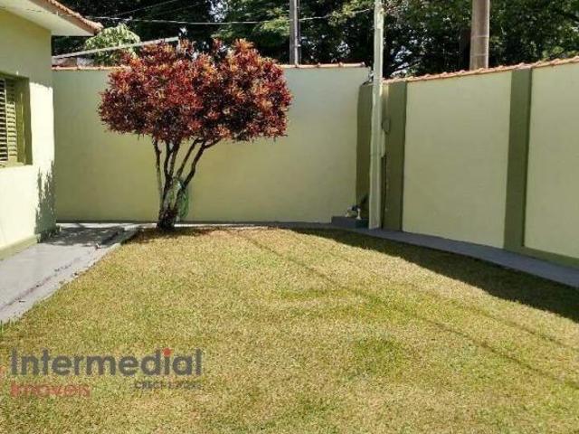 Casa à venda, 3 quartos, 1 suíte, 5 vagas, Centro Boituva/SP
