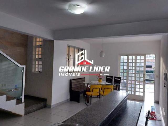 Casa à venda, 3 quartos, 1 suíte, 5 vagas, Glória Contagem/MG