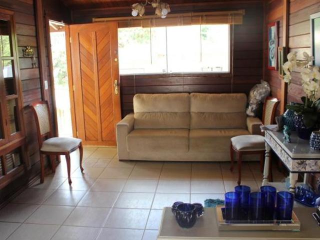 Casa à venda, 3 quartos, 1 suíte, 5 vagas, Santa Lúcia Belo Horizonte/MG